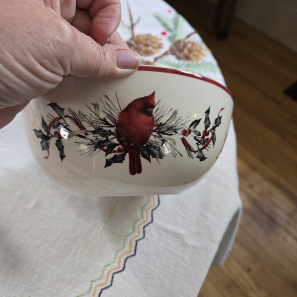 Lenox | Art | Lenox Ceramic Bowl With Cardinal Design Red And Cream ...